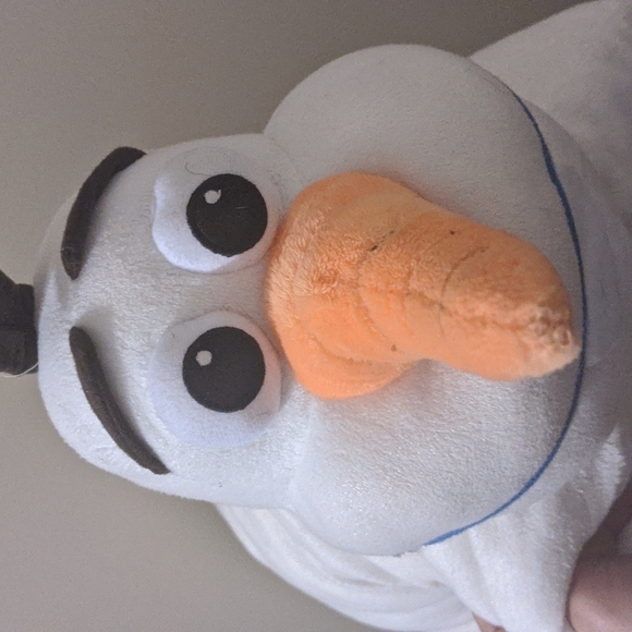 Disney | Bedding | Disneys Frozen Olaf Pillow Pets | Poshmark
